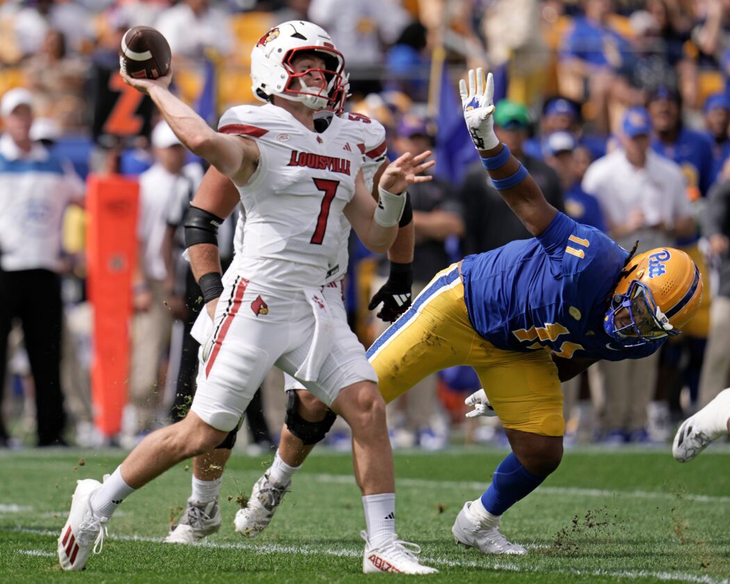 Panthers football blows early 17-0 lead | News, Sports, Jobs - Altoona ...